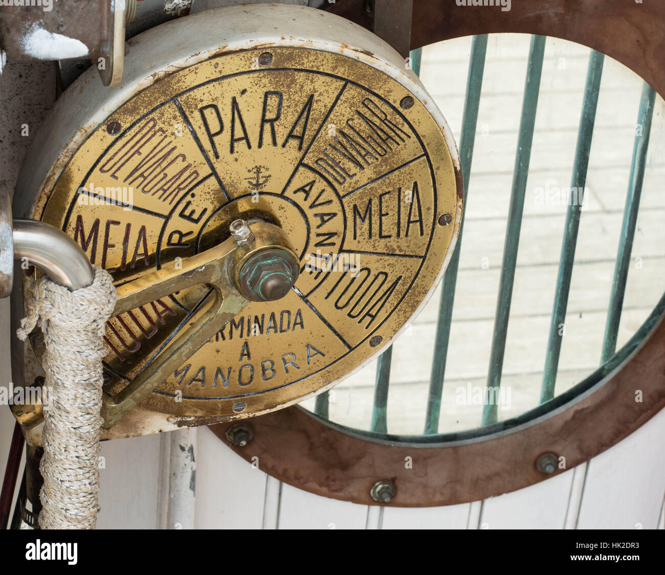 Engine room telegraph hi-res stock photography and images - Alamy