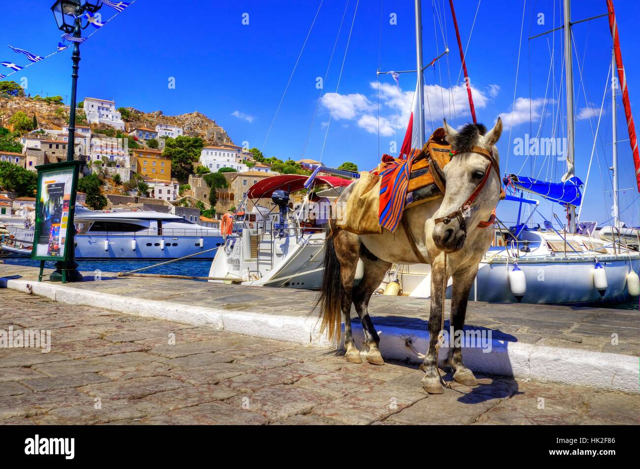 Hydra village on santorini hi-res stock photography and images - Alamy