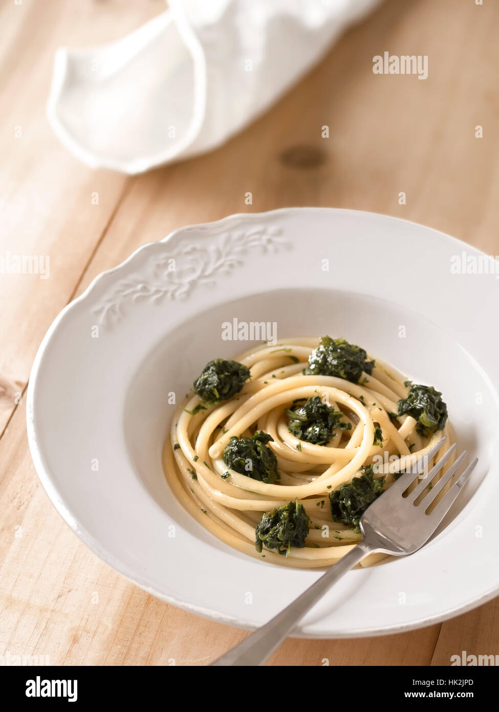 spaghetti, vegetable, italian, pasta, spinach, fiber, starch ...