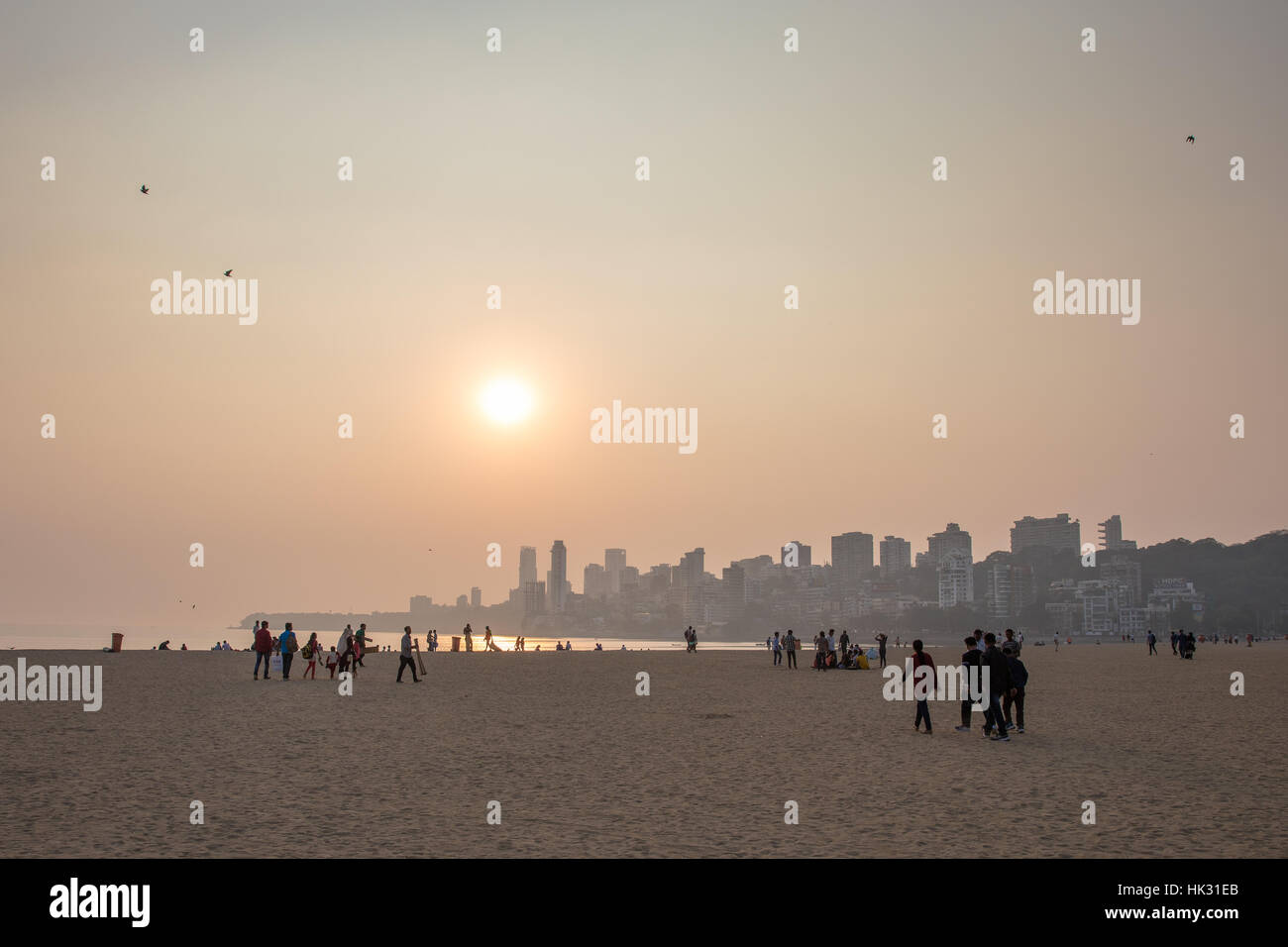 Sunset over Chowpaty Beach in Mumbai (Bombay), the city's most iconic ...