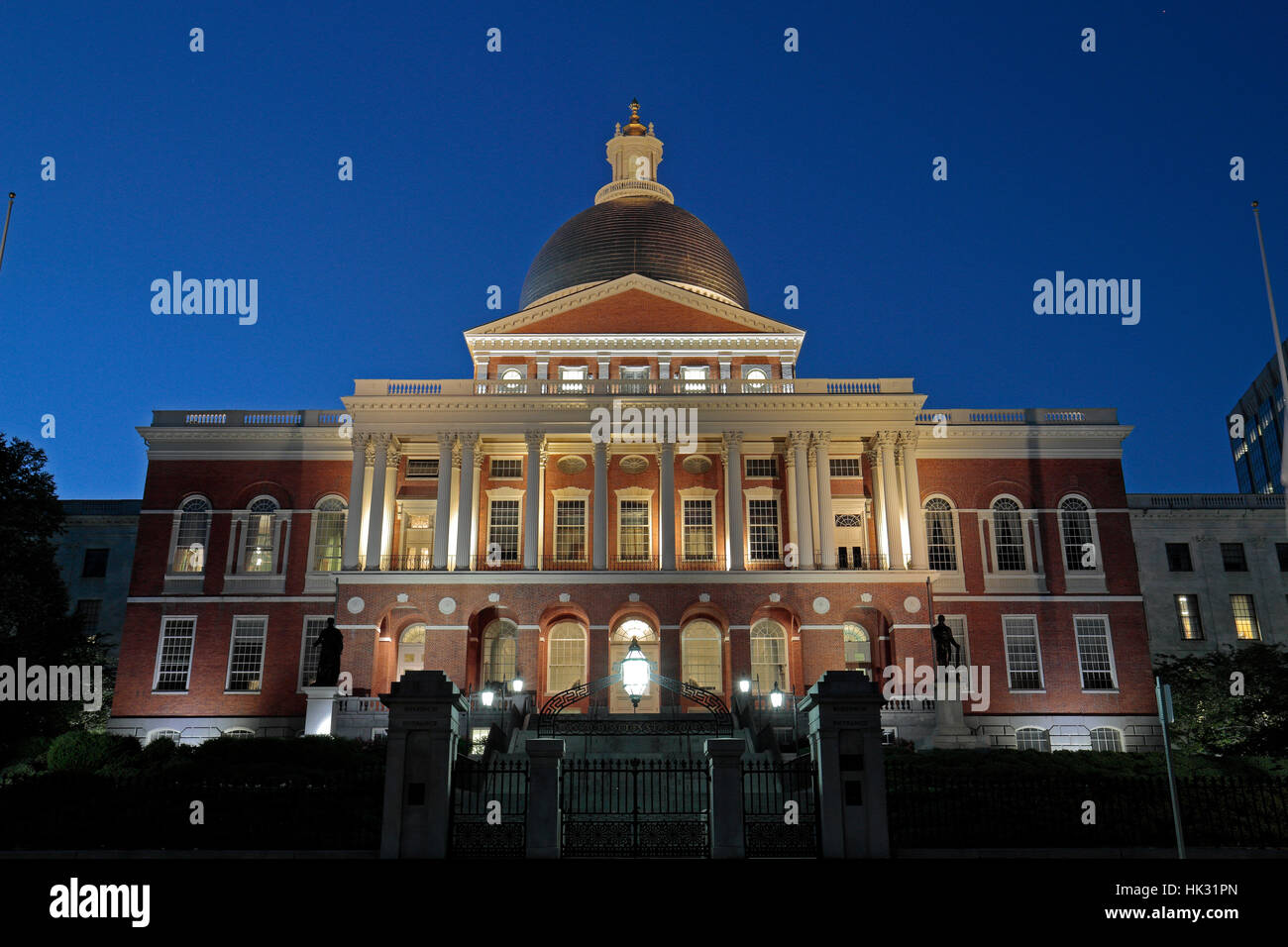 The Massachusetts State House, Boston Common, Boston, Massachusetts ...