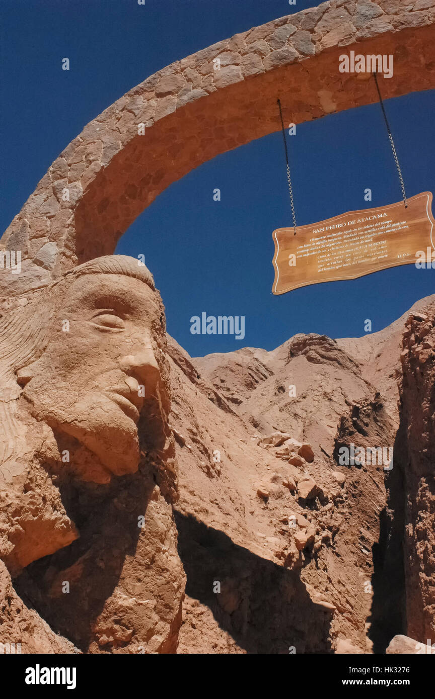 The entrance of the Pucara de Quitor Stock Photo - Alamy