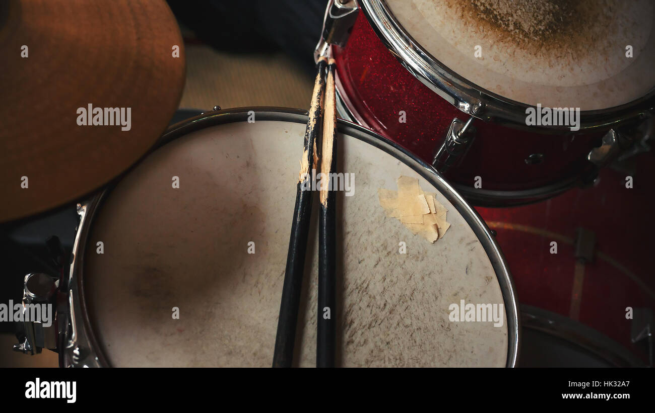 Set of old used red drums, closeup view Stock Photo - Alamy