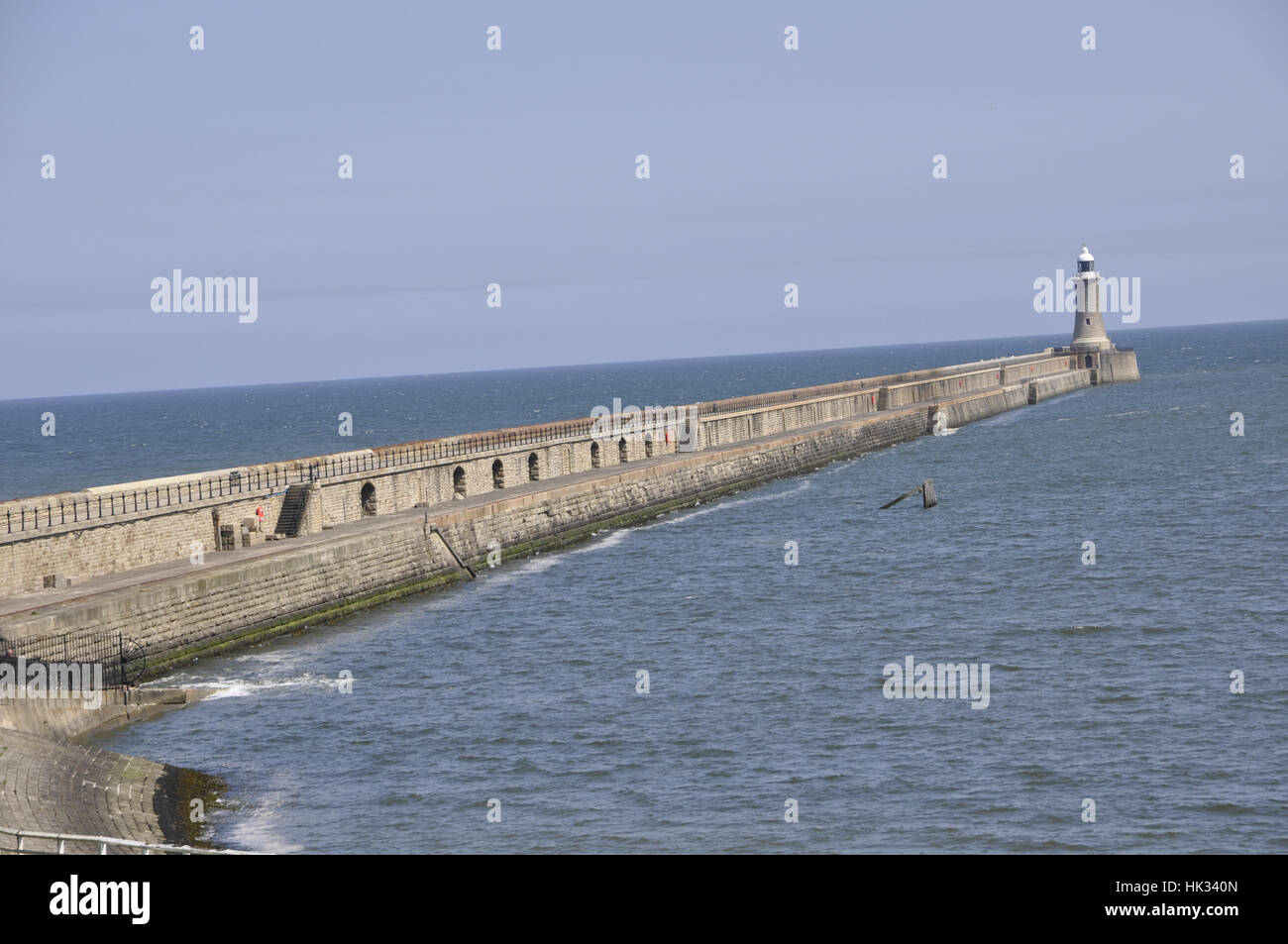 Tynemouth pier hi-res stock photography and images - Alamy