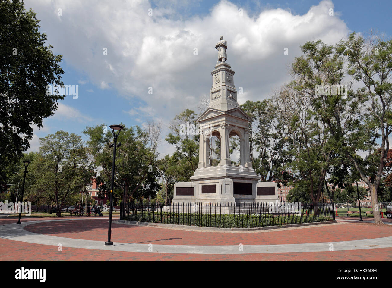 The Civil War Memorial on Cambridge Common, Cambridge, Massachusetts ...