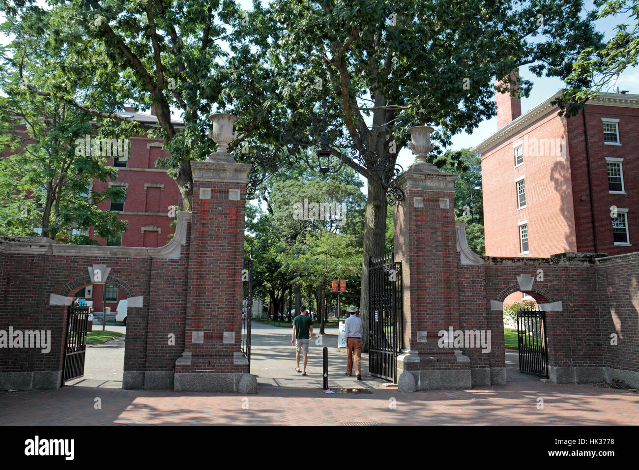 Harvard university gate hi-res stock photography and images - Alamy