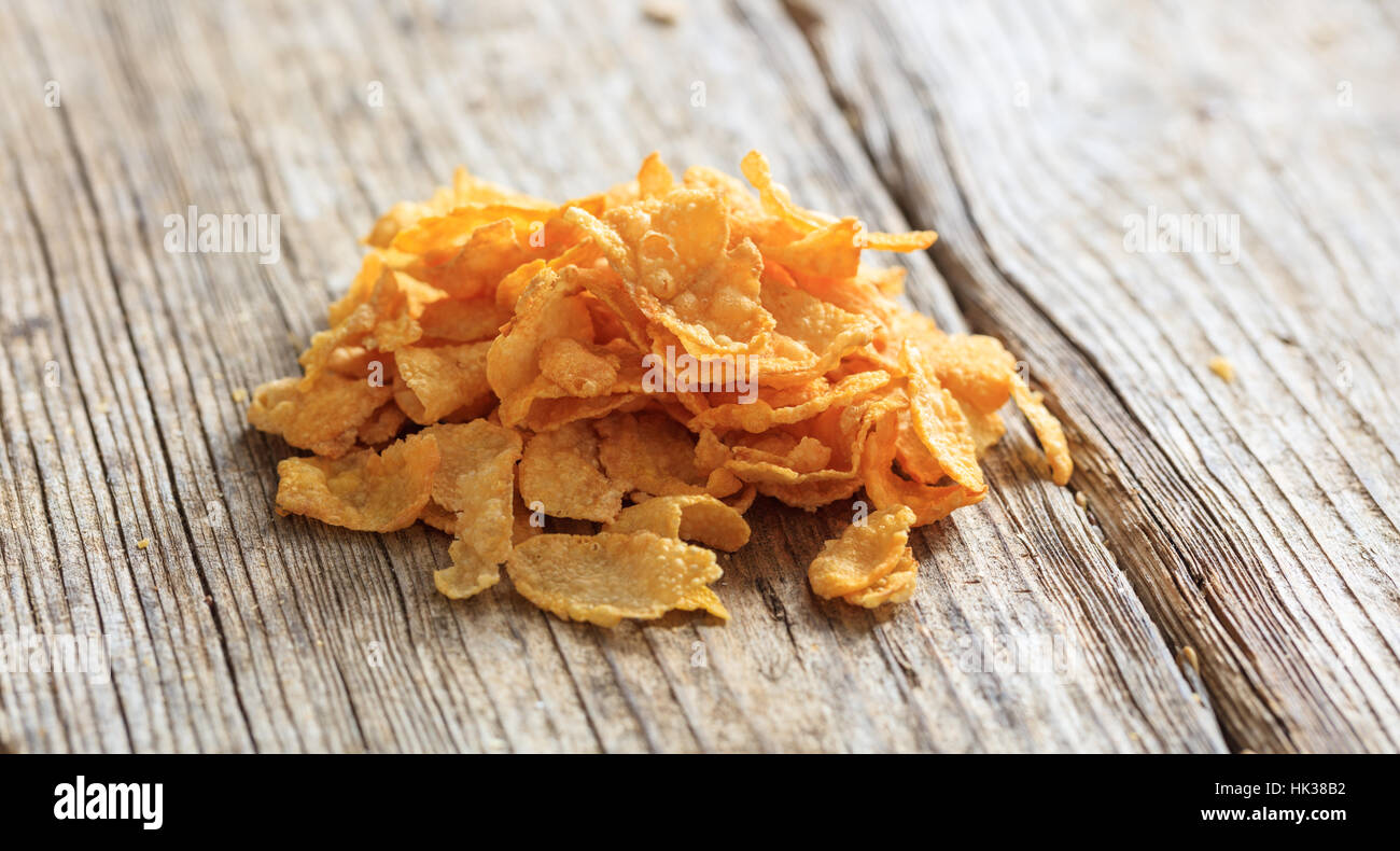 Mixing cornflakes and chocolate hi-res stock photography and images - Alamy