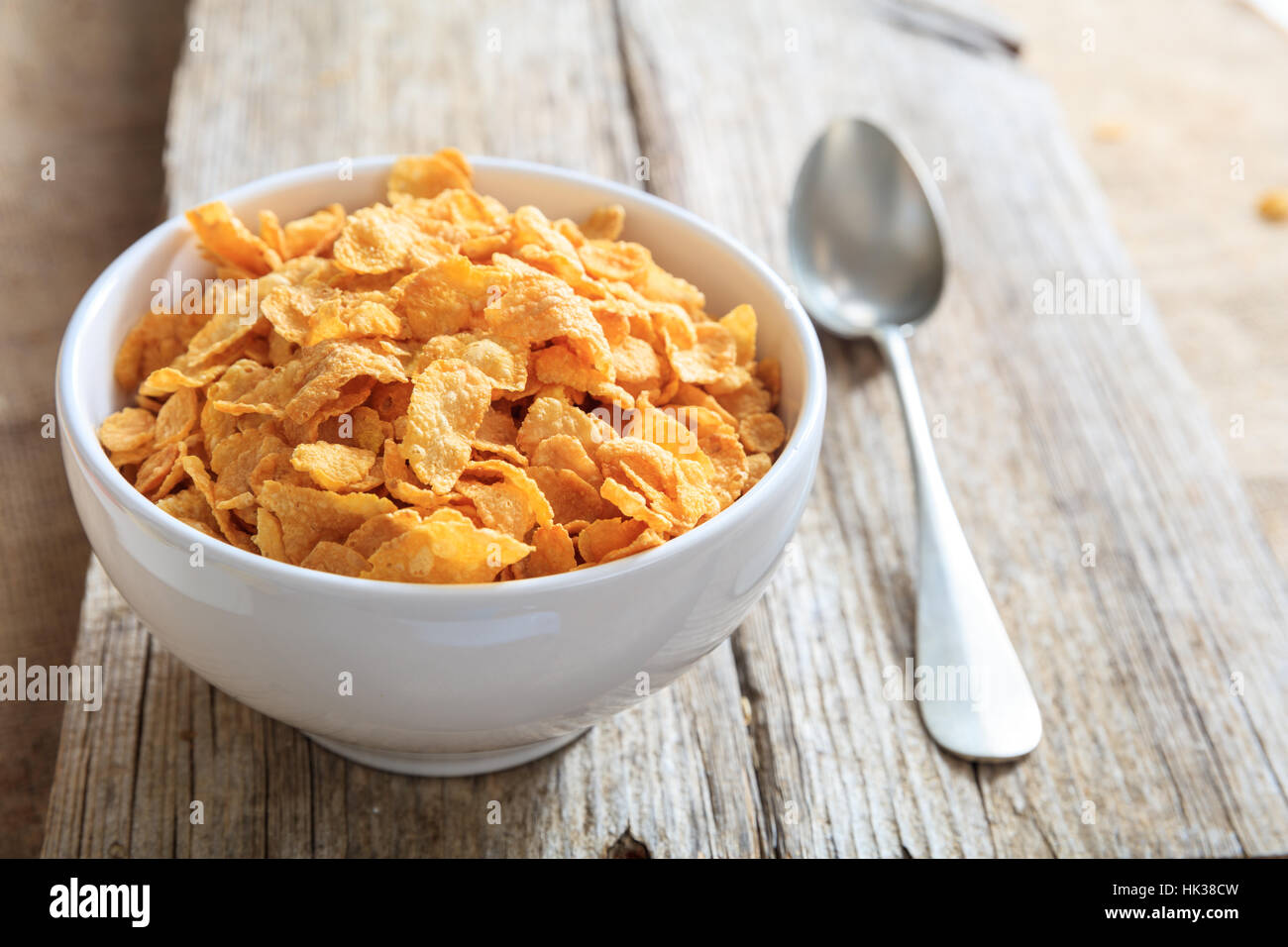Corn flakes in a bowl Stock Photo - Alamy
