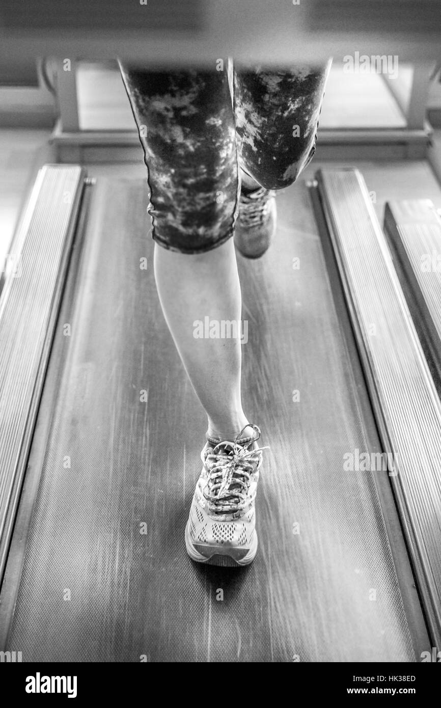 Runner fitness black woman Black and White Stock Photos & Images - Alamy