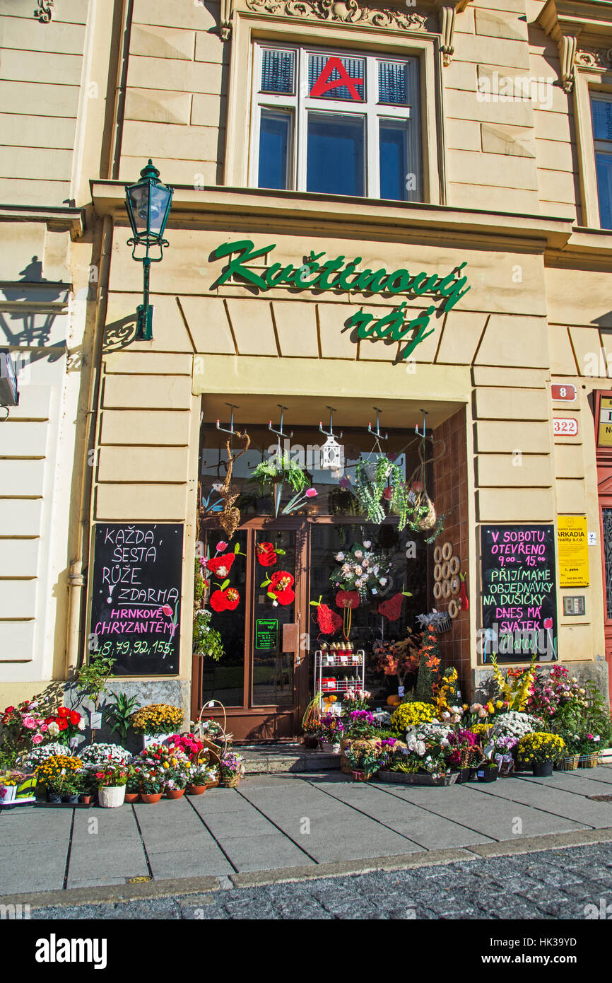 Flower store Europe Stock Photo - Alamy