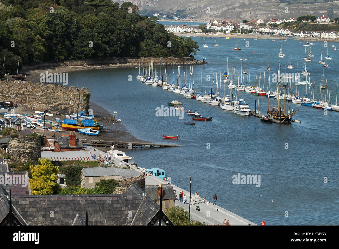 Welsh Village Port and boats Stock Photo - Alamy
