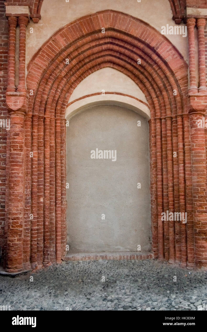 house, building, big, large, enormous, extreme, powerful, imposing ...