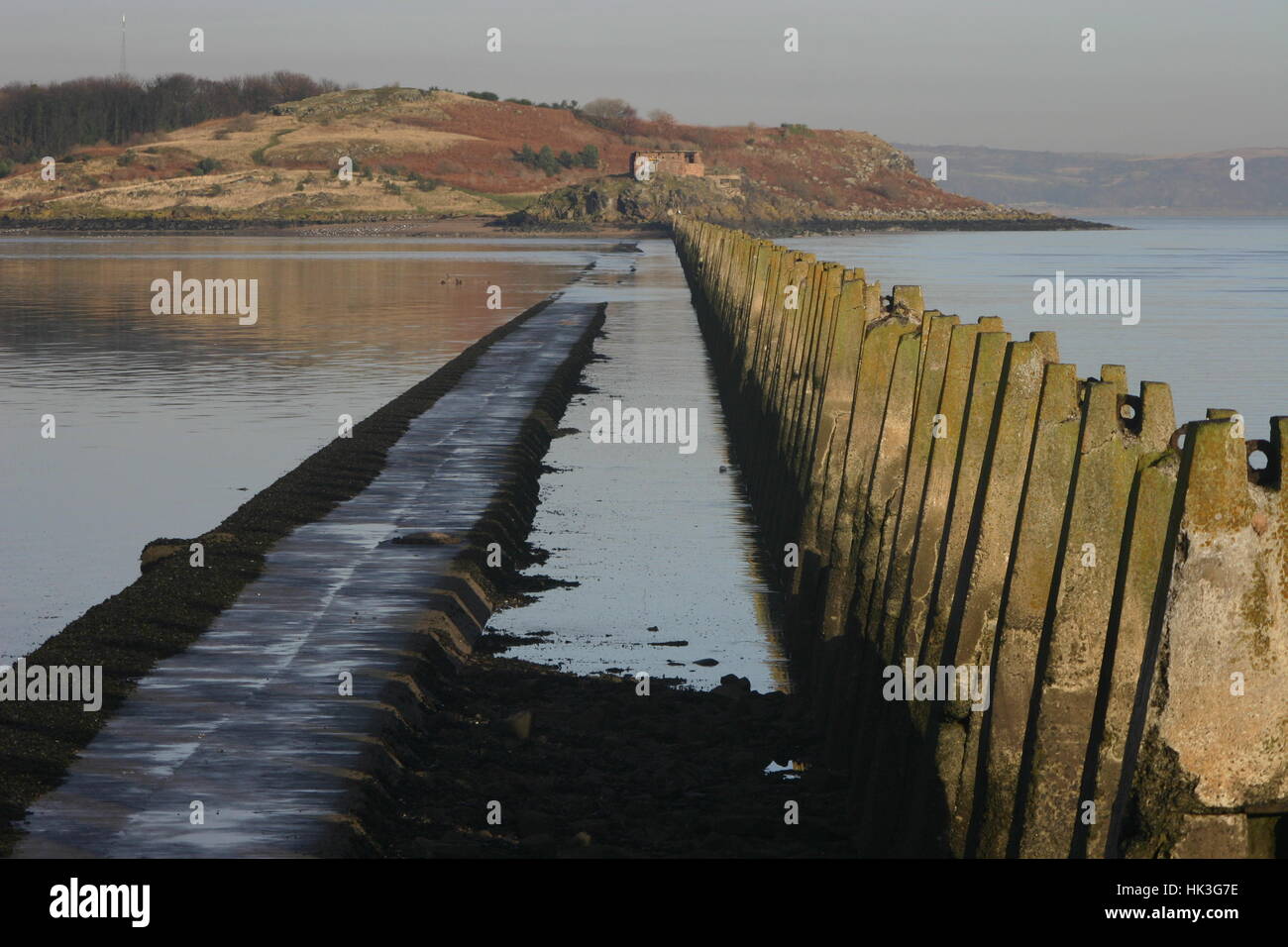 Cramond low tide hi-res stock photography and images - Alamy