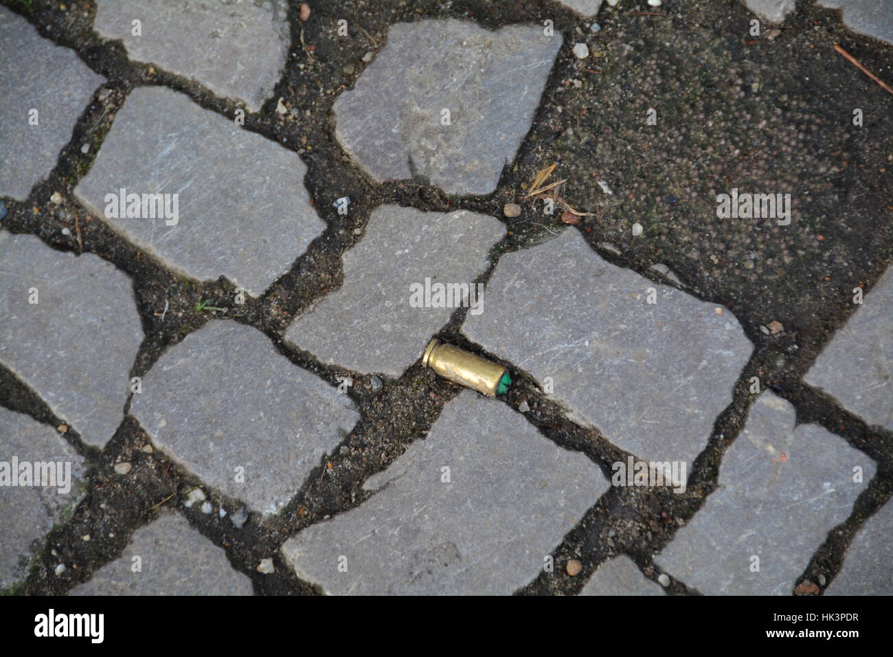 Dead bullet hi-res stock photography and images - Alamy