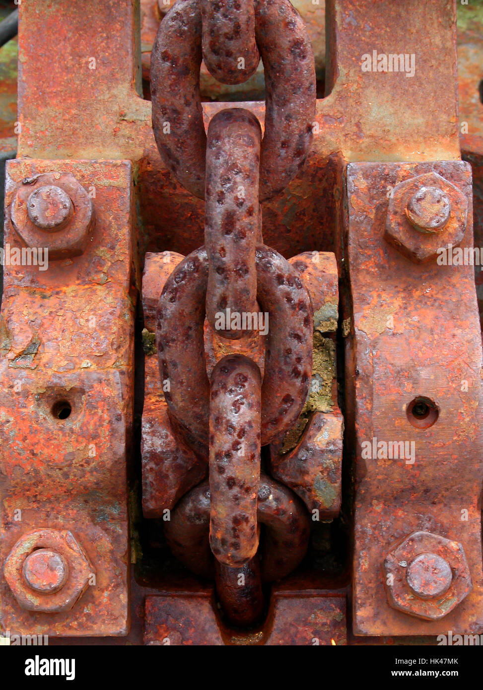 Chain flange hi-res stock photography and images - Alamy