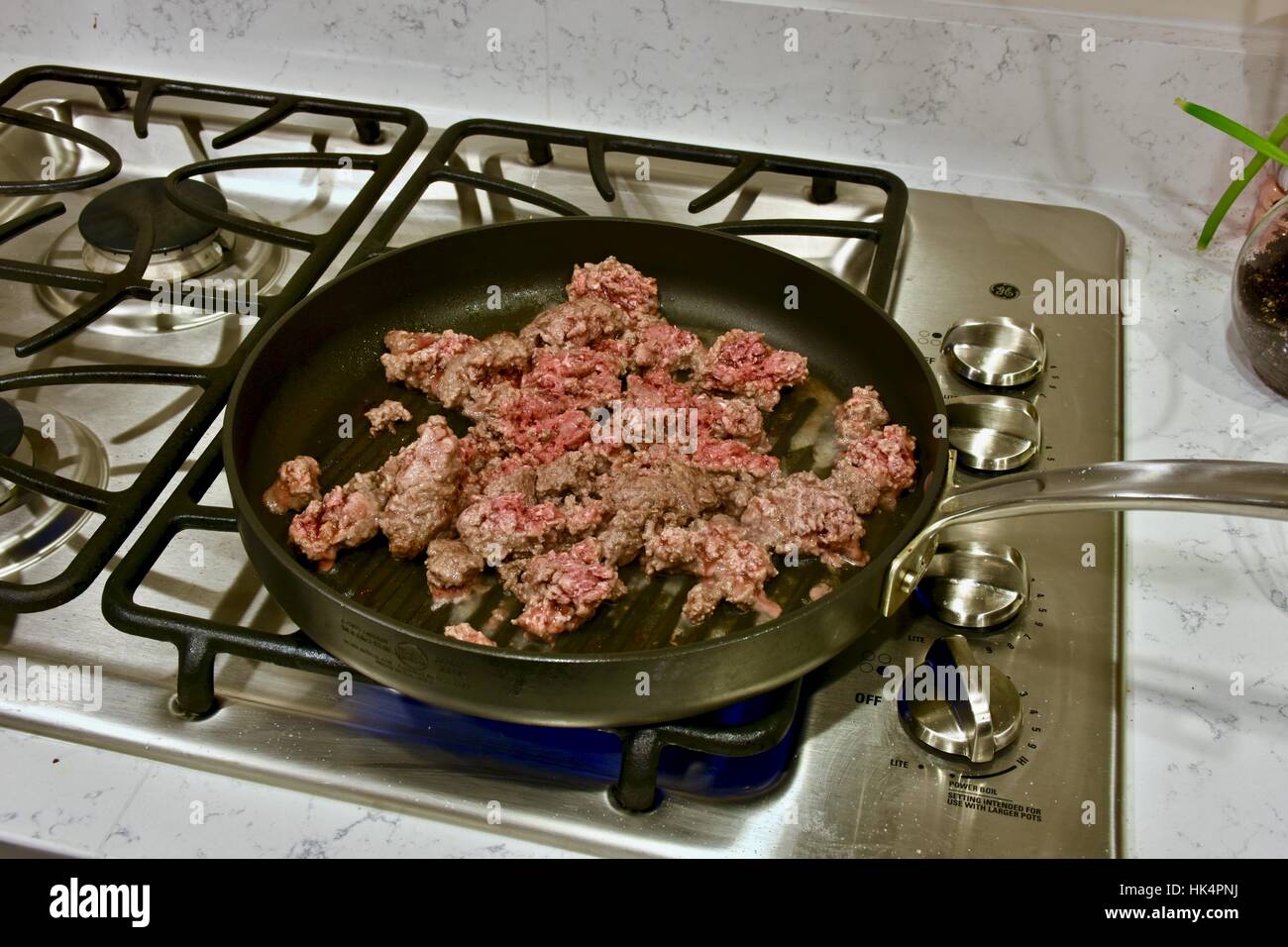 Ground beef preparation hi-res stock photography and images - Alamy