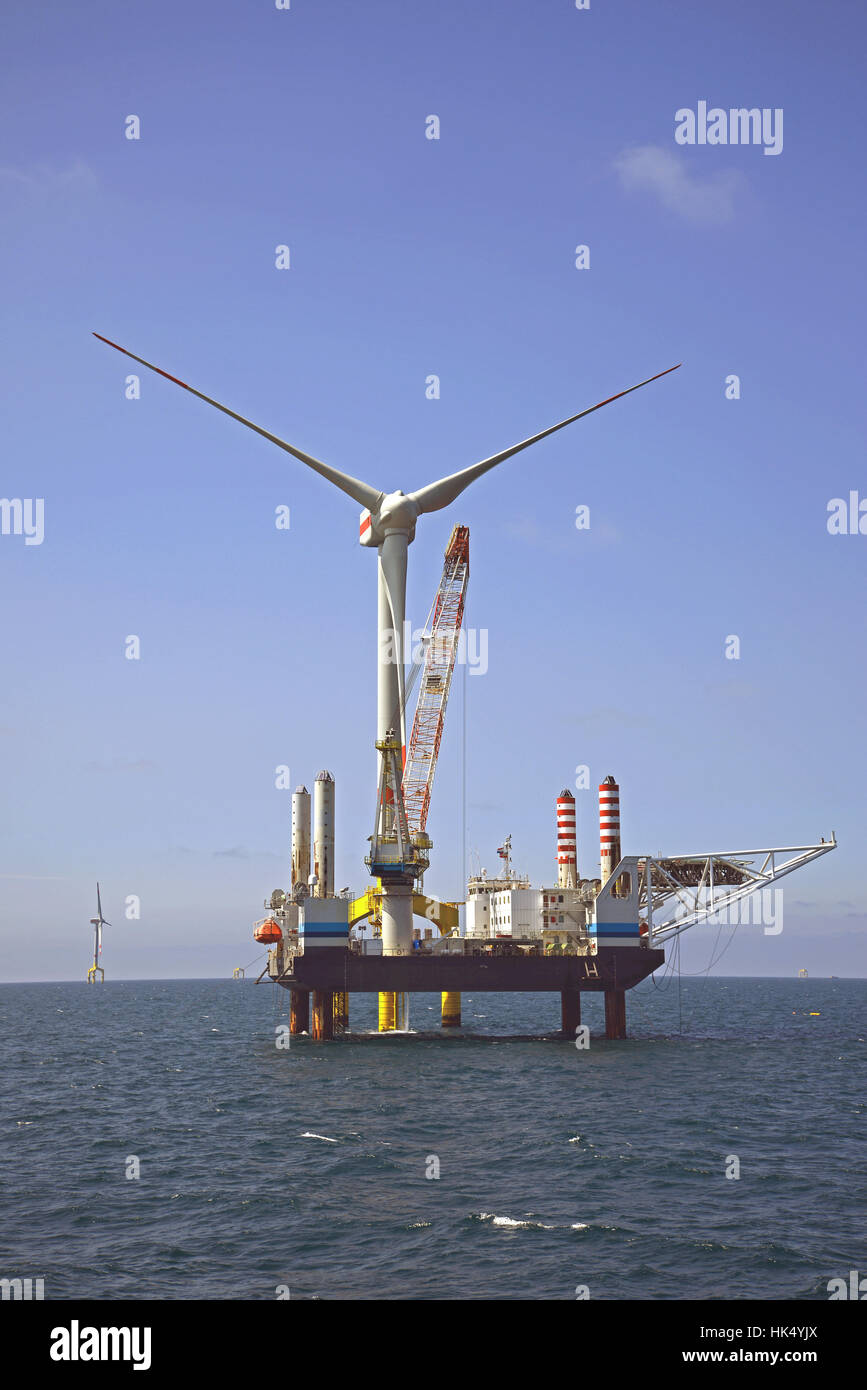 offshore wind power installation by ship Stock Photo - Alamy