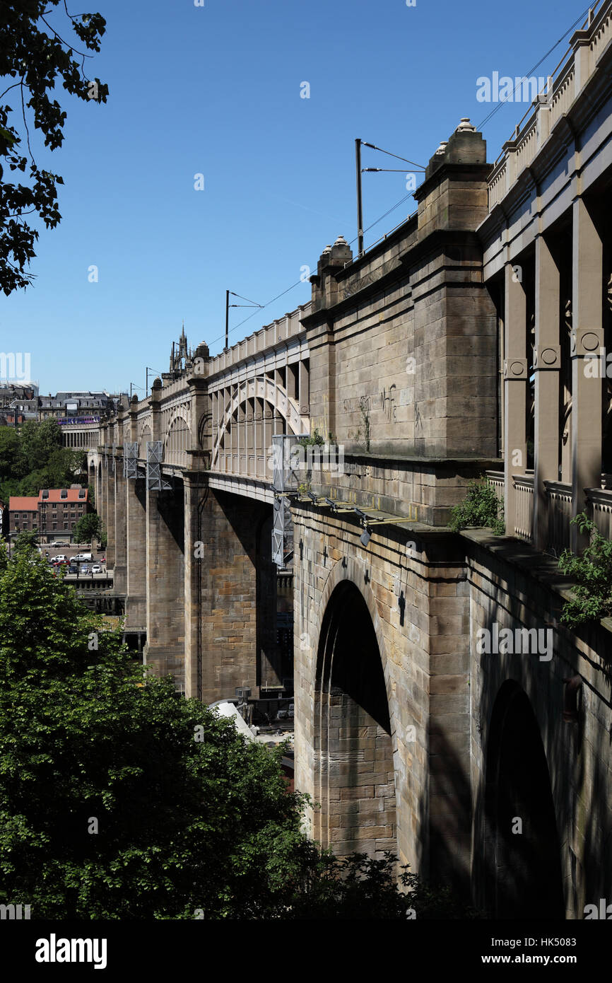Newcastle high level bridge hi-res stock photography and images - Alamy