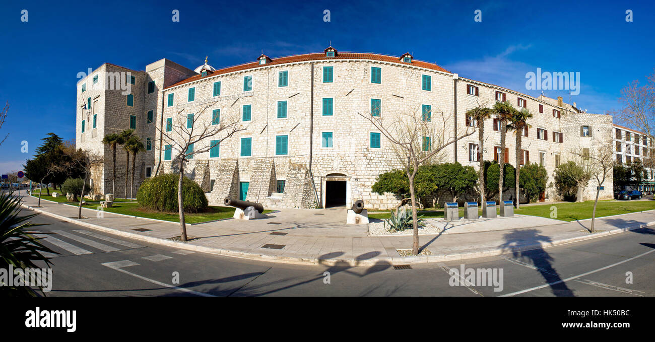 blue, tower, architectural, monument, art, park, stone, car, automobile ...