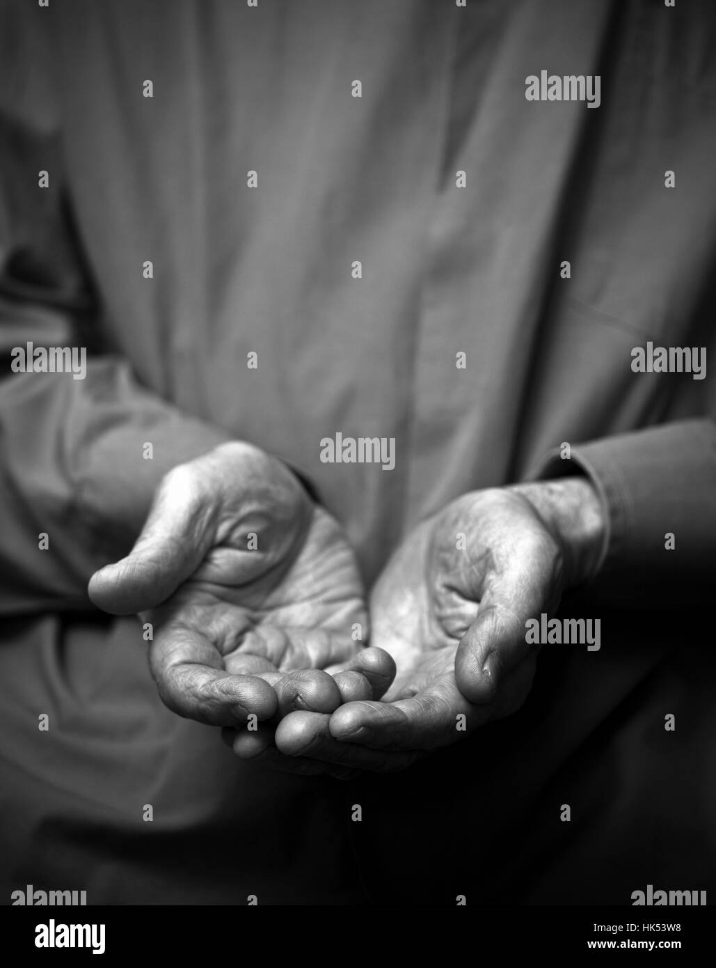 Wrinkled hand Black and White Stock Photos & Images - Alamy