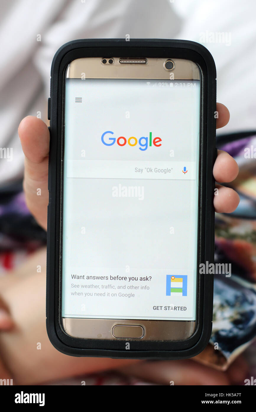 Google Search on Smart phone Stock Photo - Alamy