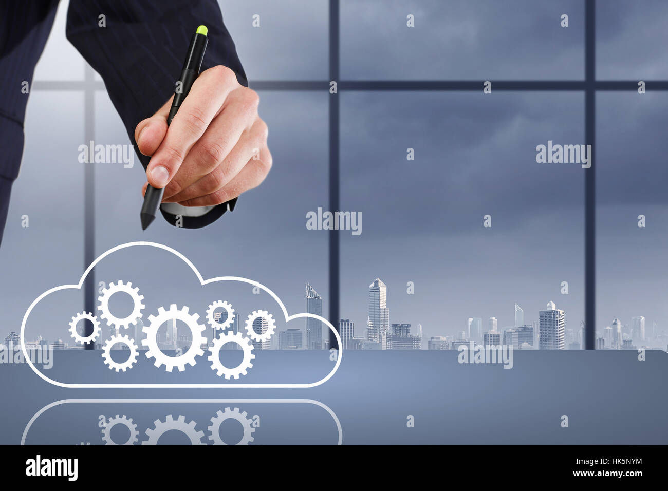Cloud tracing hi-res stock photography and images - Alamy