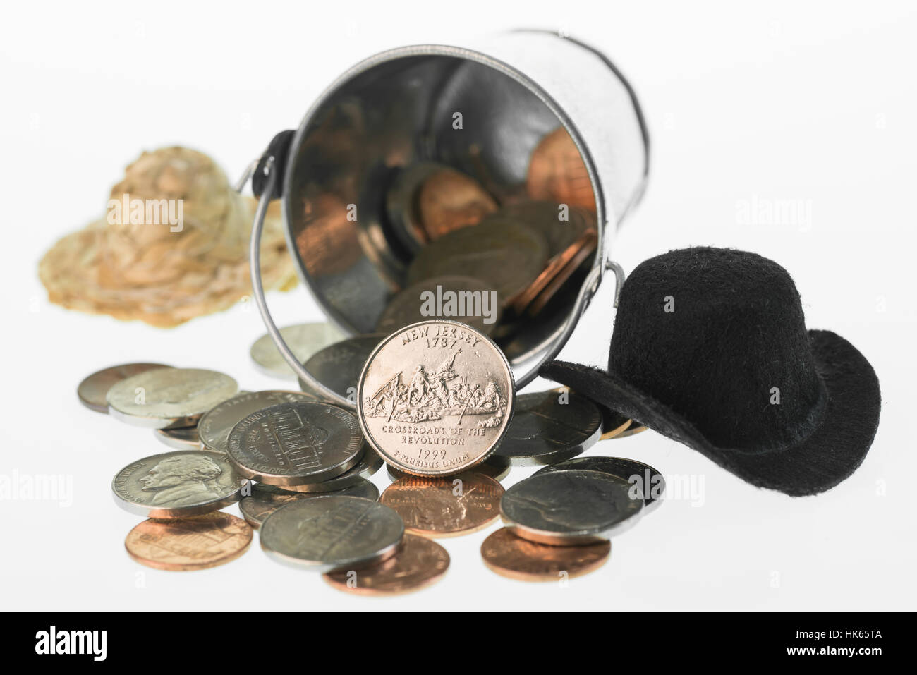 american, hat, america, bucket, coins, state, quarter, close, bank ...