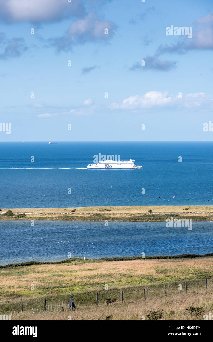 ENGLISH CHANNEL, BETWEEN DOVER, ENGLAND AND CALAIS FRANCE - P&O Ferries ...