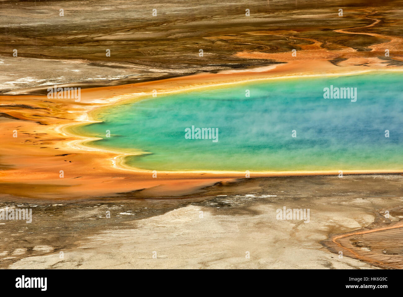 Prismatic forms hi-res stock photography and images - Alamy