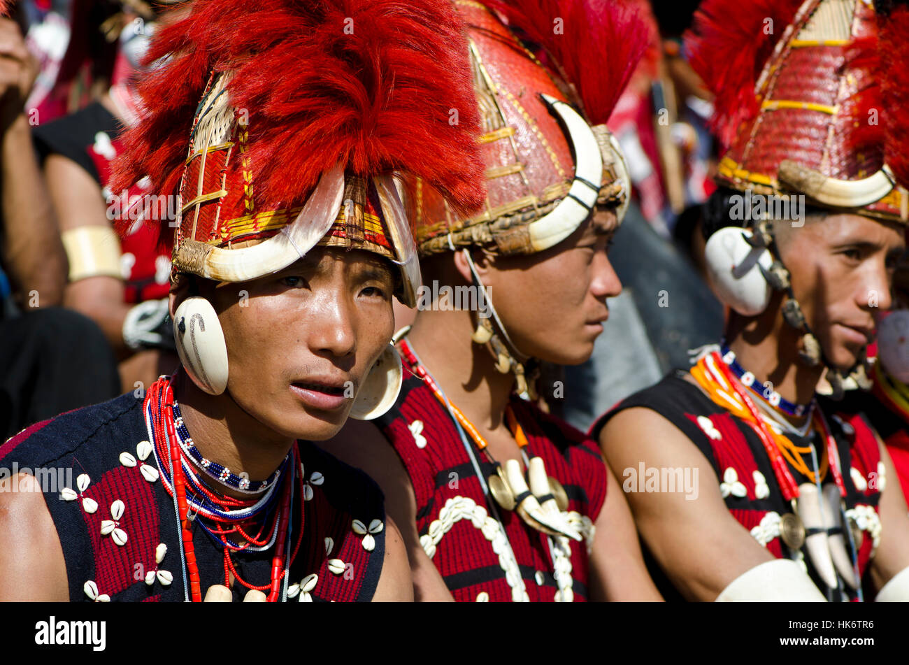 Warrior of the Yimchunger tribe waiting to perform ritual dances at ...