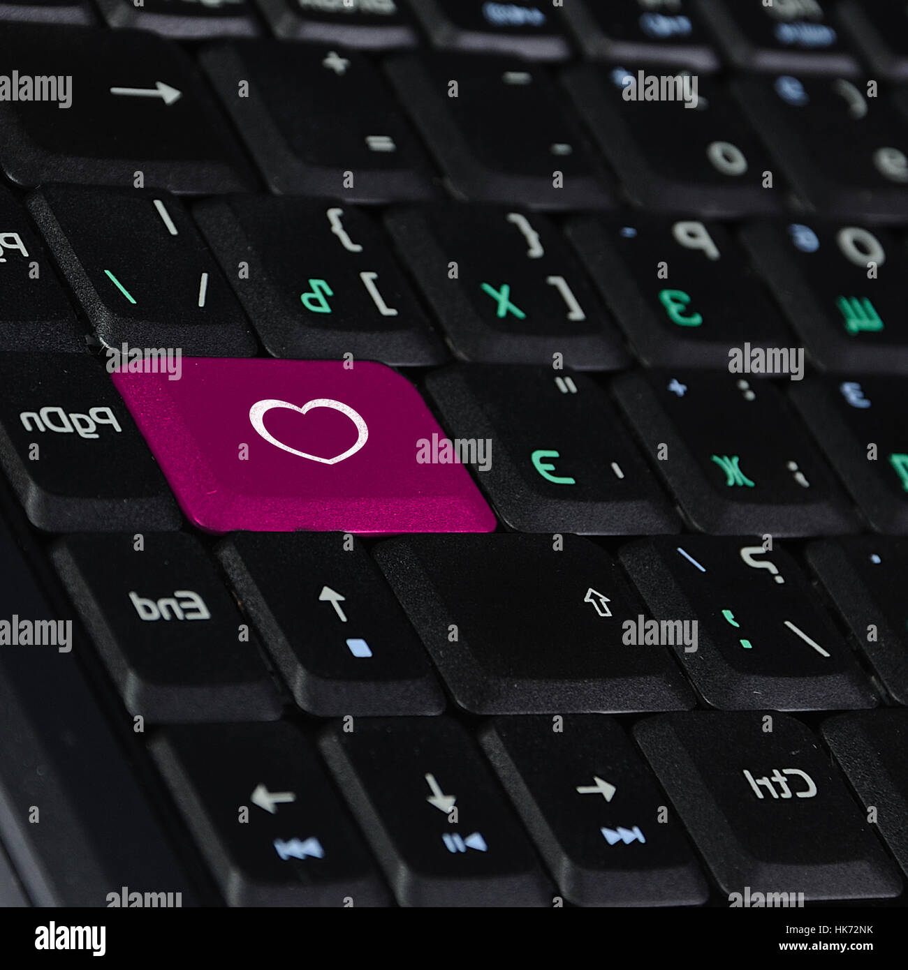 Heart symbol on computer keyboard hi-res stock photography and images ...