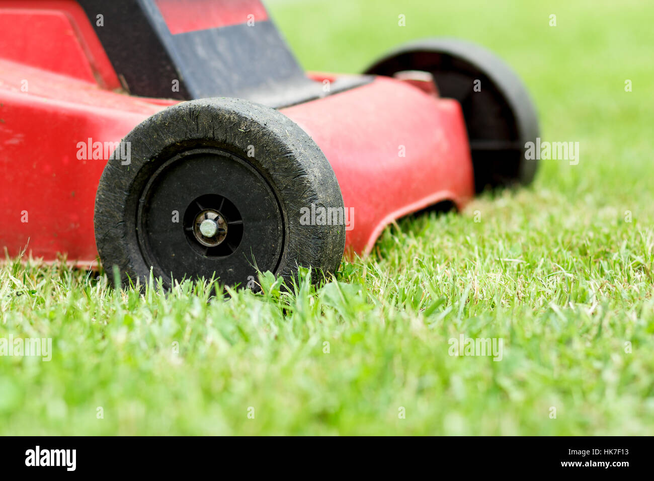 lawnmower, meadow, grass, lawn, green, tool, garden, engine, drive ...