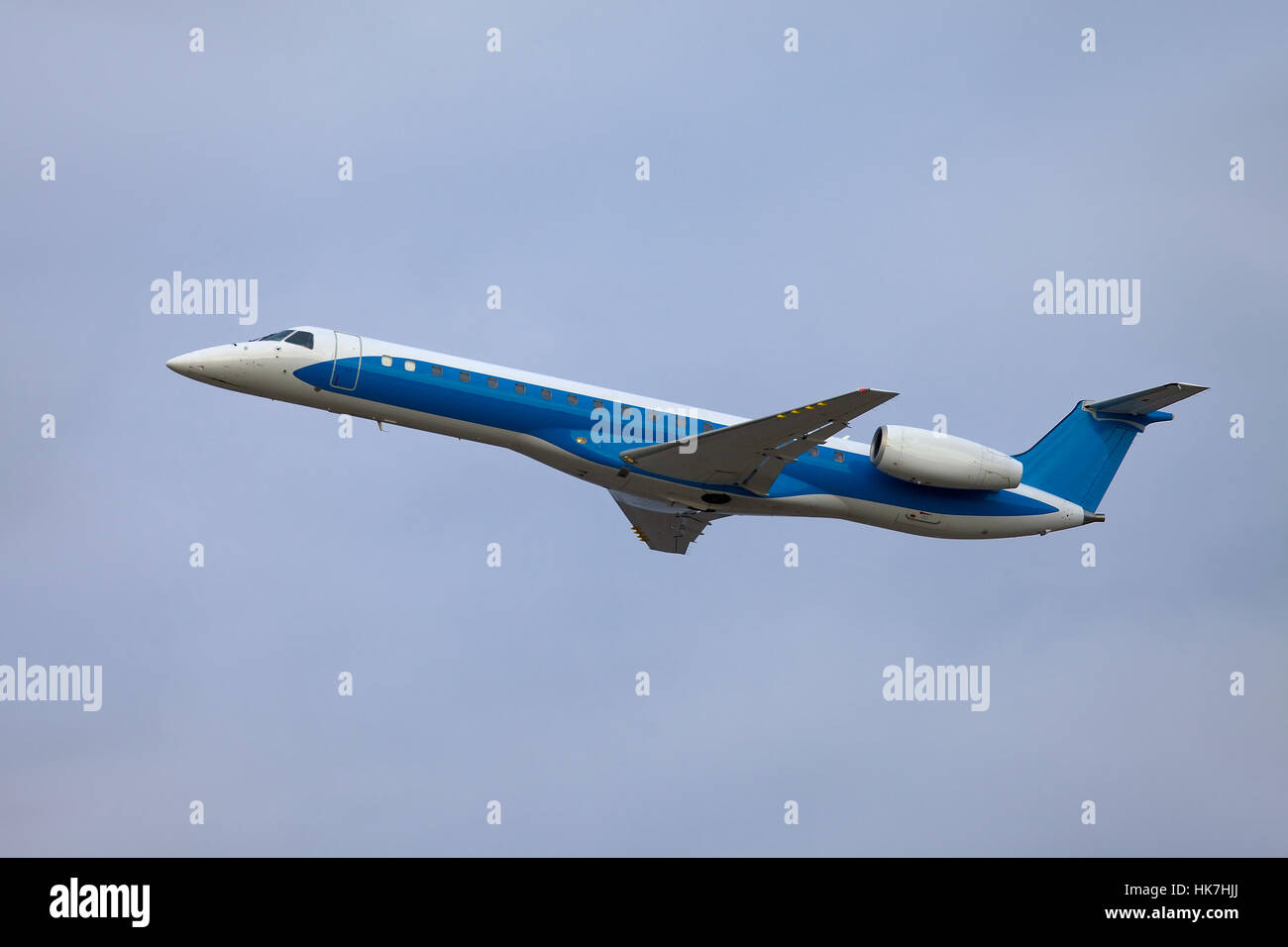 vehicle, air, aircraft, aeroplane, plane, airplane, jet, fly, flies ...