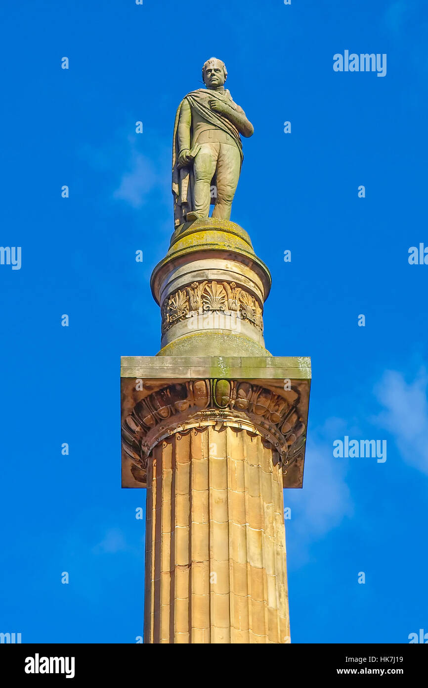 Sir Walter Scott column in George Square, Glasgow Stock Photo - Alamy