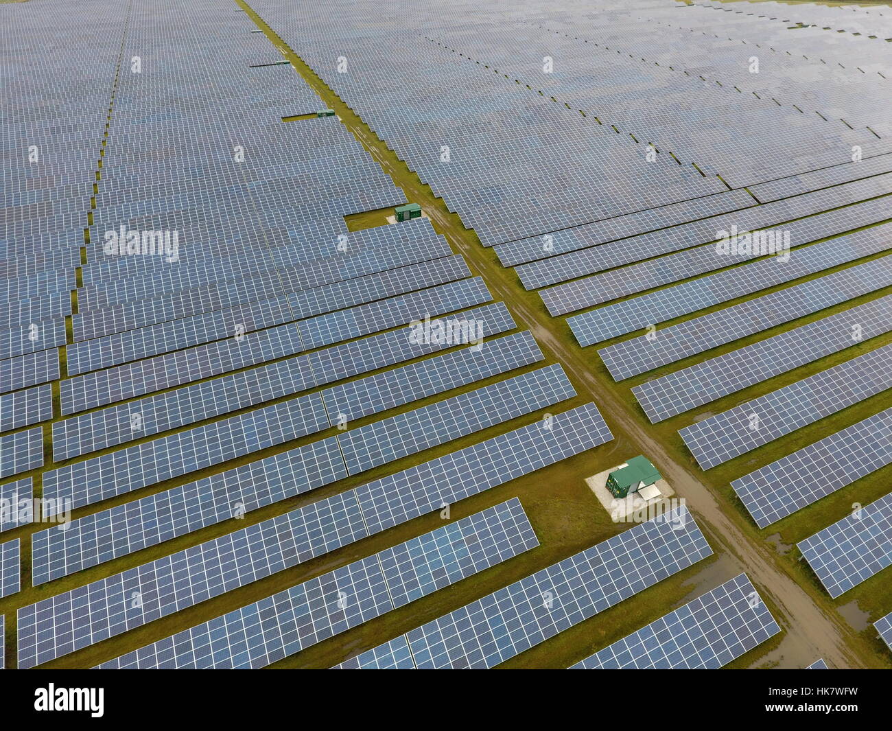 Aerial photograph of a solar farm Stock Photo - Alamy