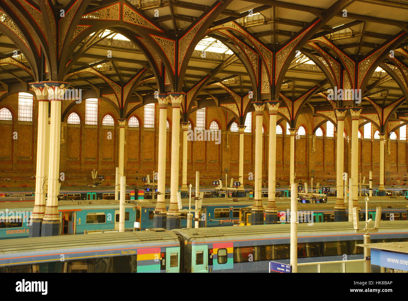 Liverpool Street Station London UK Stock Photo - Alamy