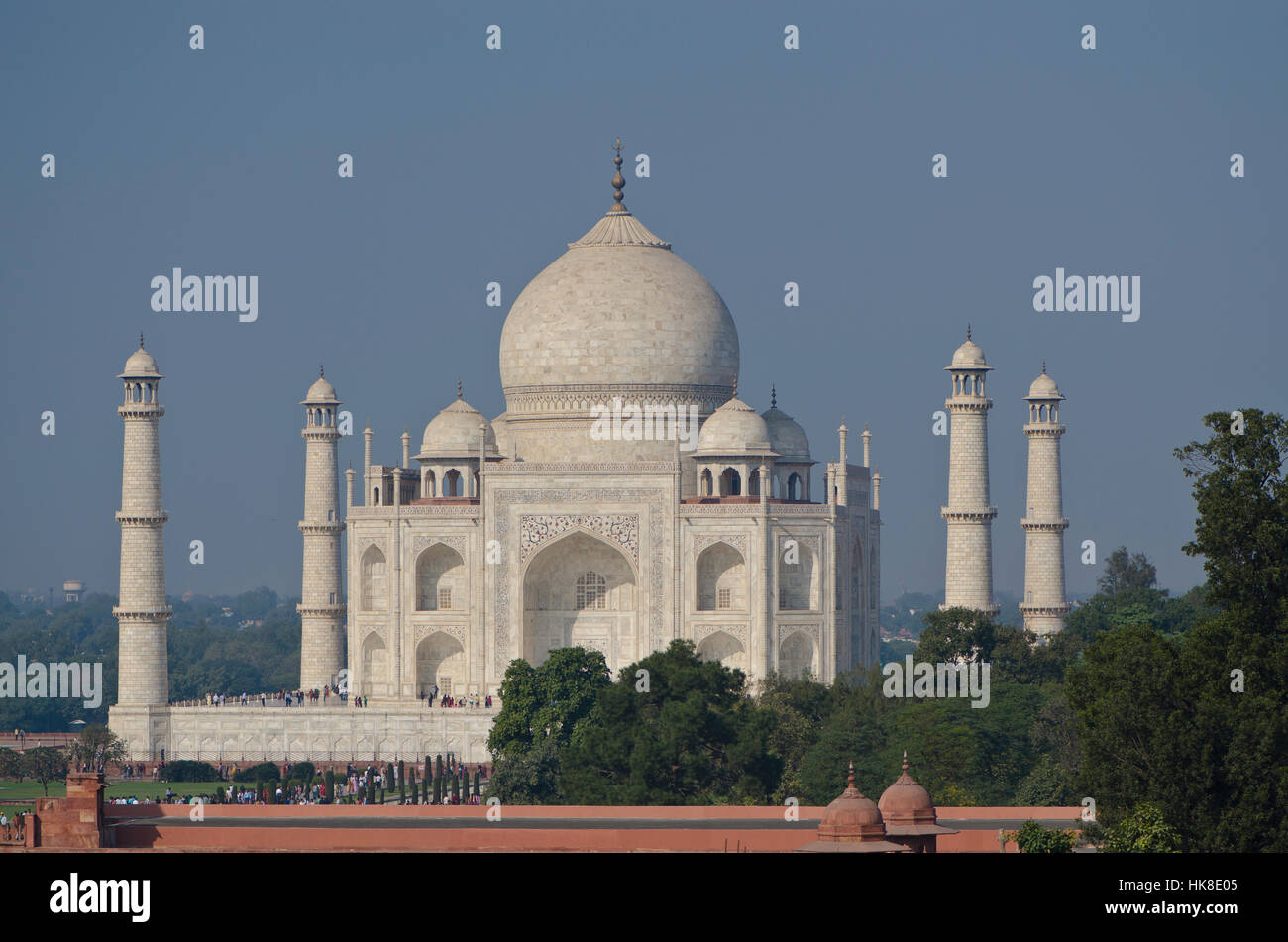 The Taj Mahal, the most beautiful building of the world, attracts ...