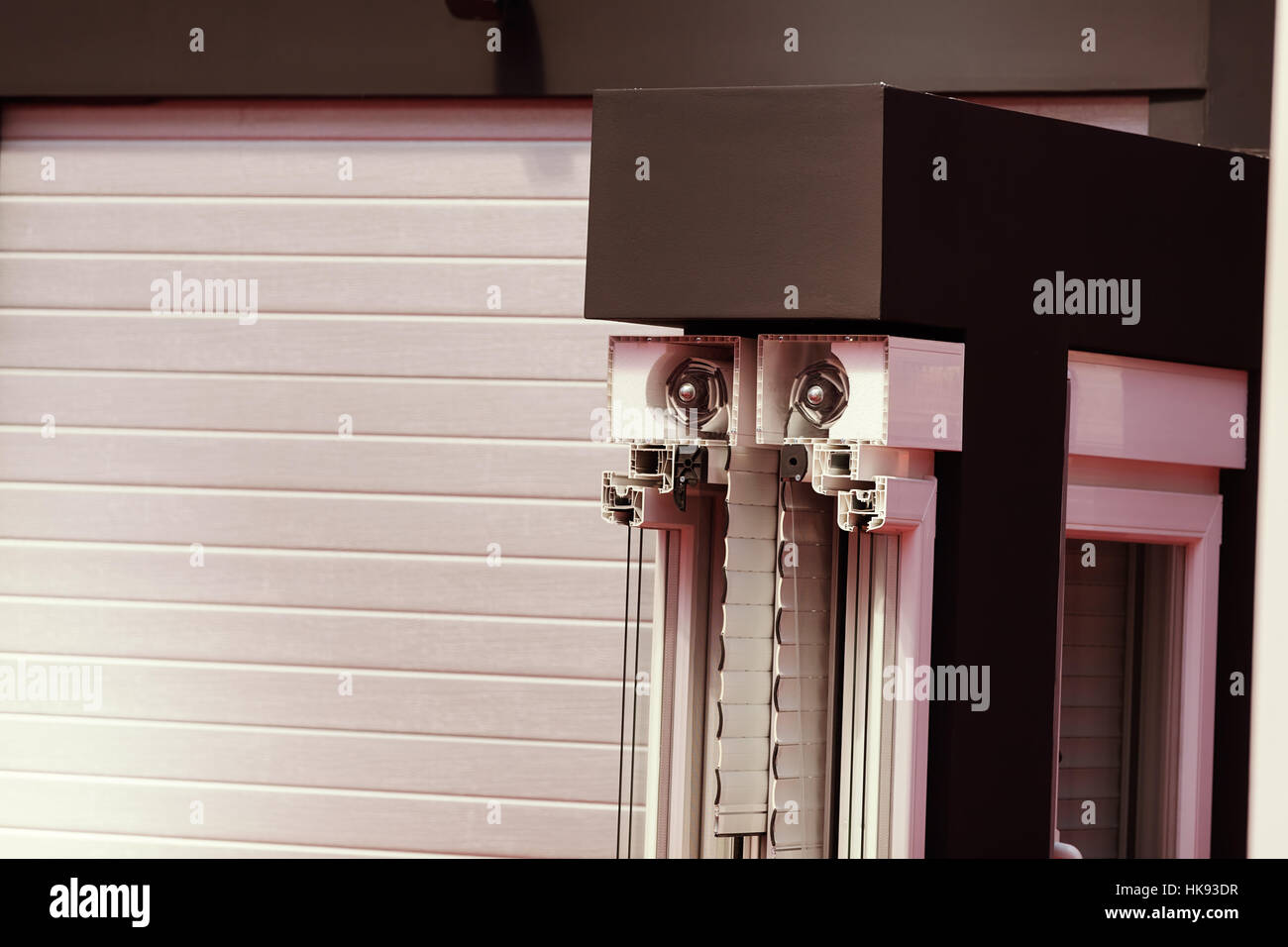 lateral cross-section aluminum frame windows with mehanism for shutters ...