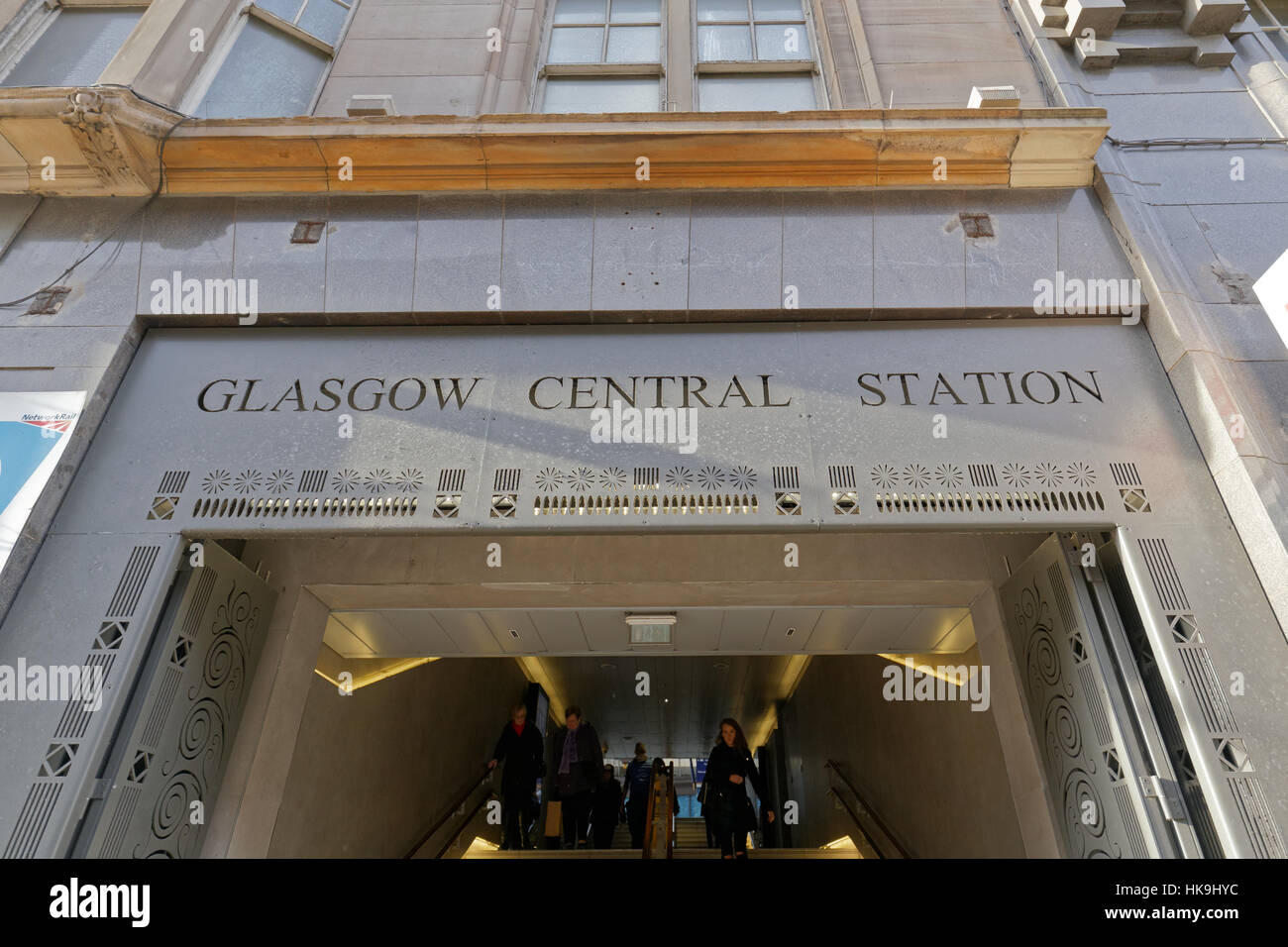 Train exterior hi-res stock photography and images - Alamy