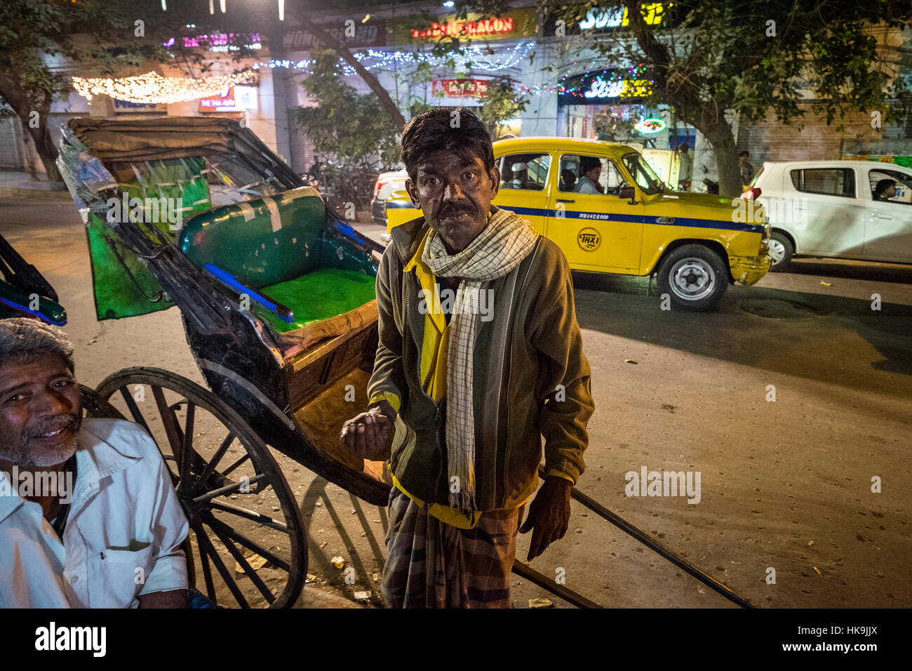 India, West Bengal, Kolkata, rickshaw Stock Photo - Alamy
