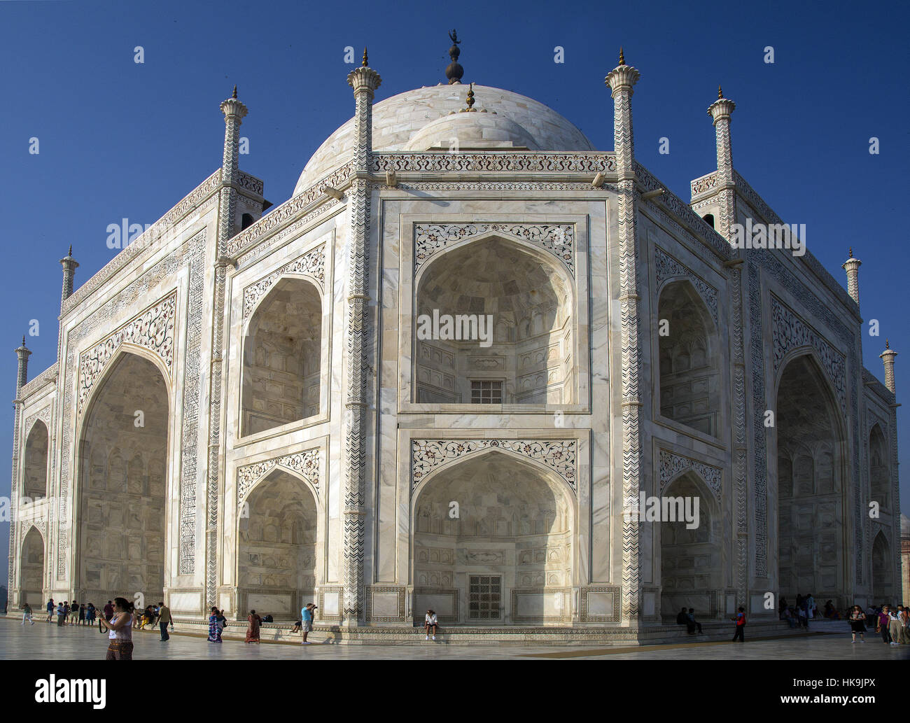 The Taj Mahal is an ivory-white marble mausoleum on the south bank of ...