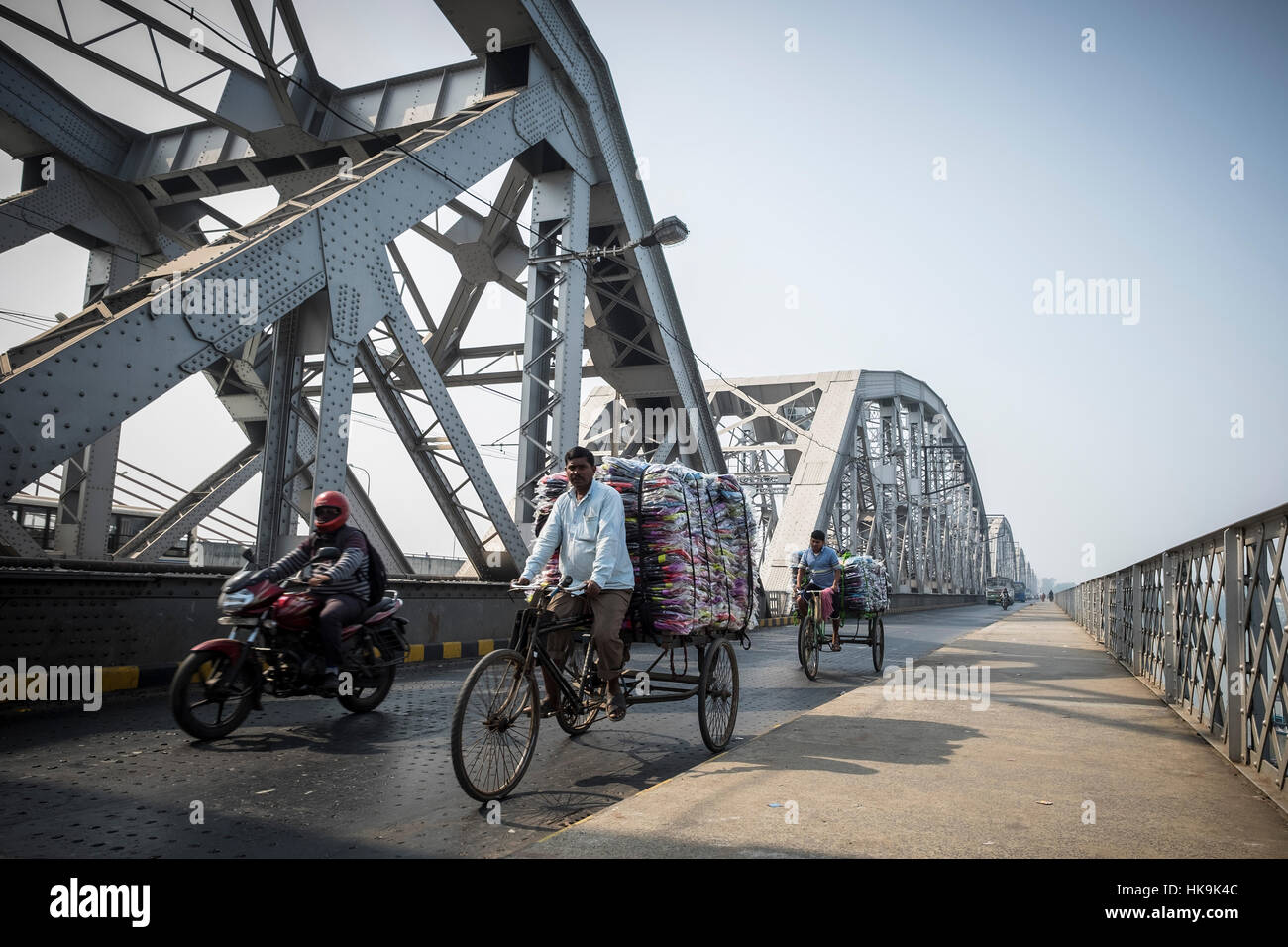 India, West Bengal, Kolkata, Howrah Bridge Stock Photo - Alamy