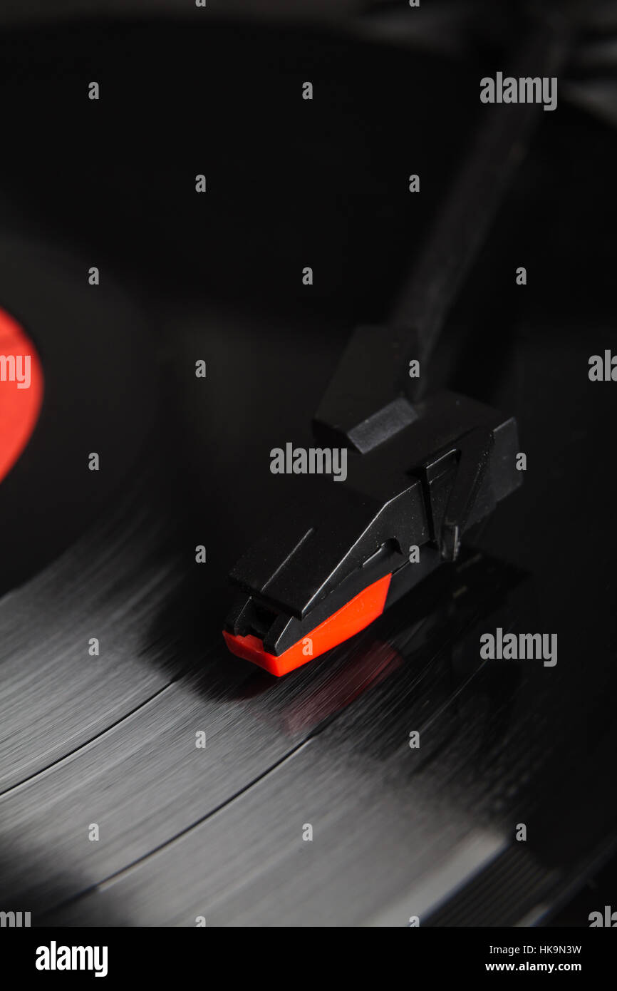 Close-up turntable needle and vinyl disk Stock Photo - Alamy