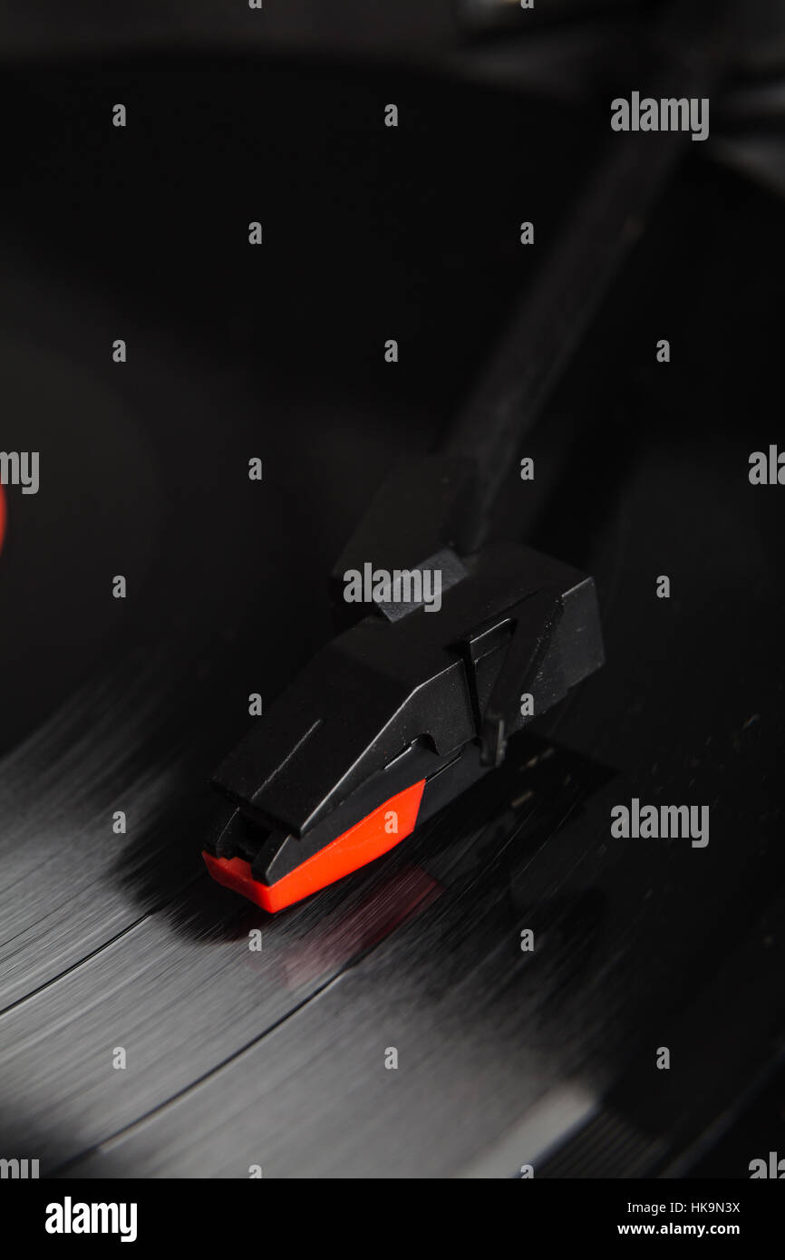 Turntable hi-res stock photography and images - Alamy
