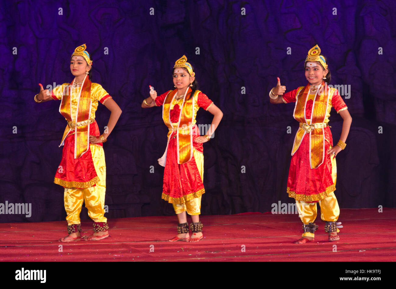 Wonderful traditional and classical dances and formations are to ...