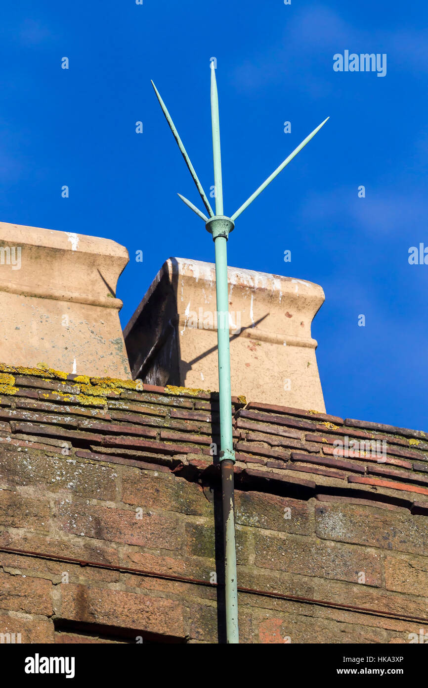 Metal conductor hi-res stock photography and images - Alamy