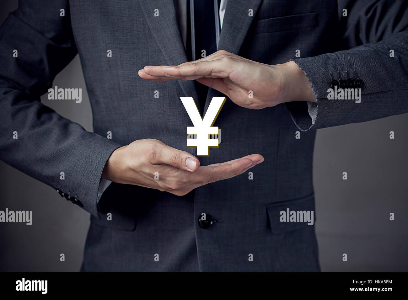 Yen currency symbol people hi-res stock photography and images - Alamy