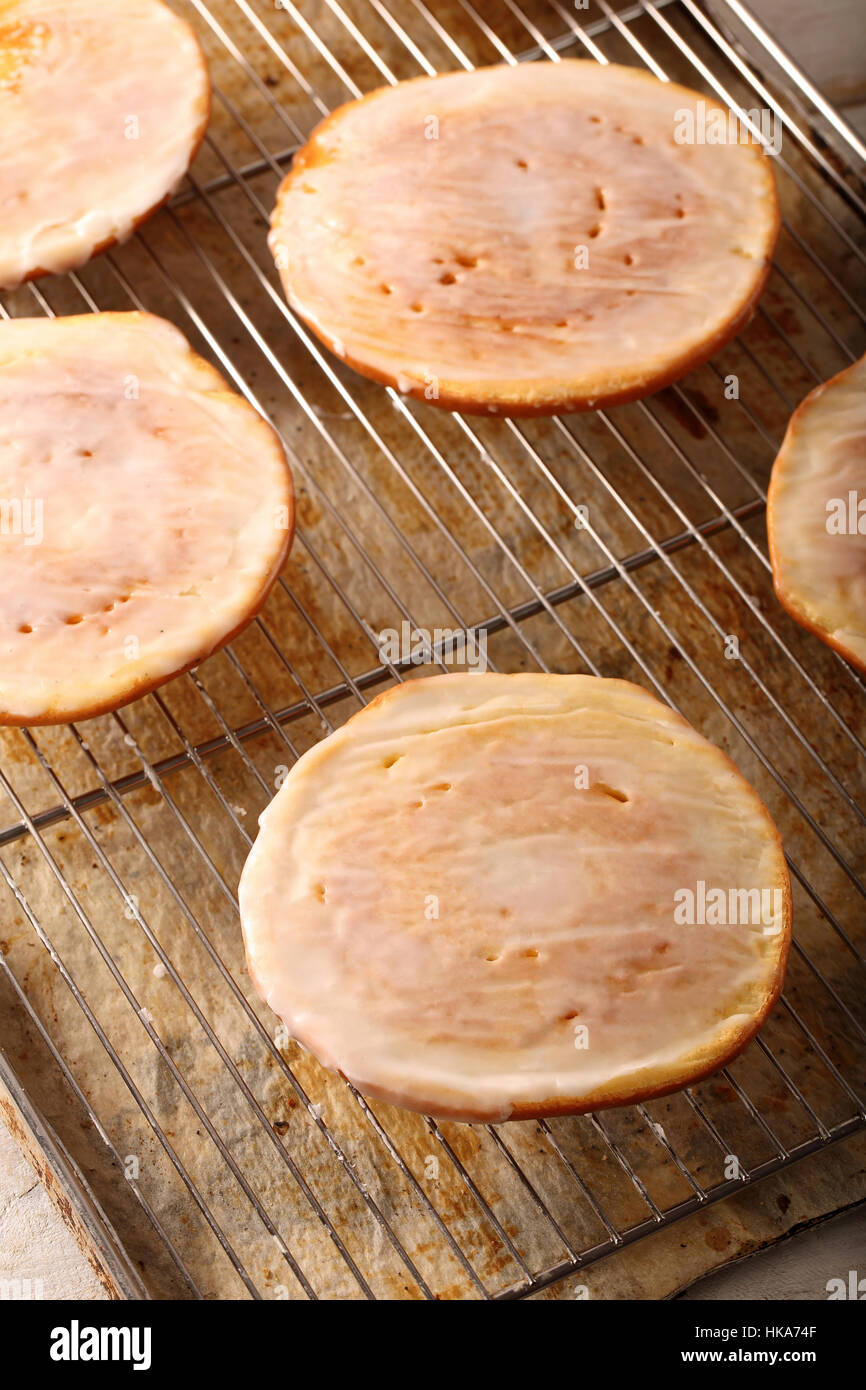 Bun pie hi-res stock photography and images - Alamy