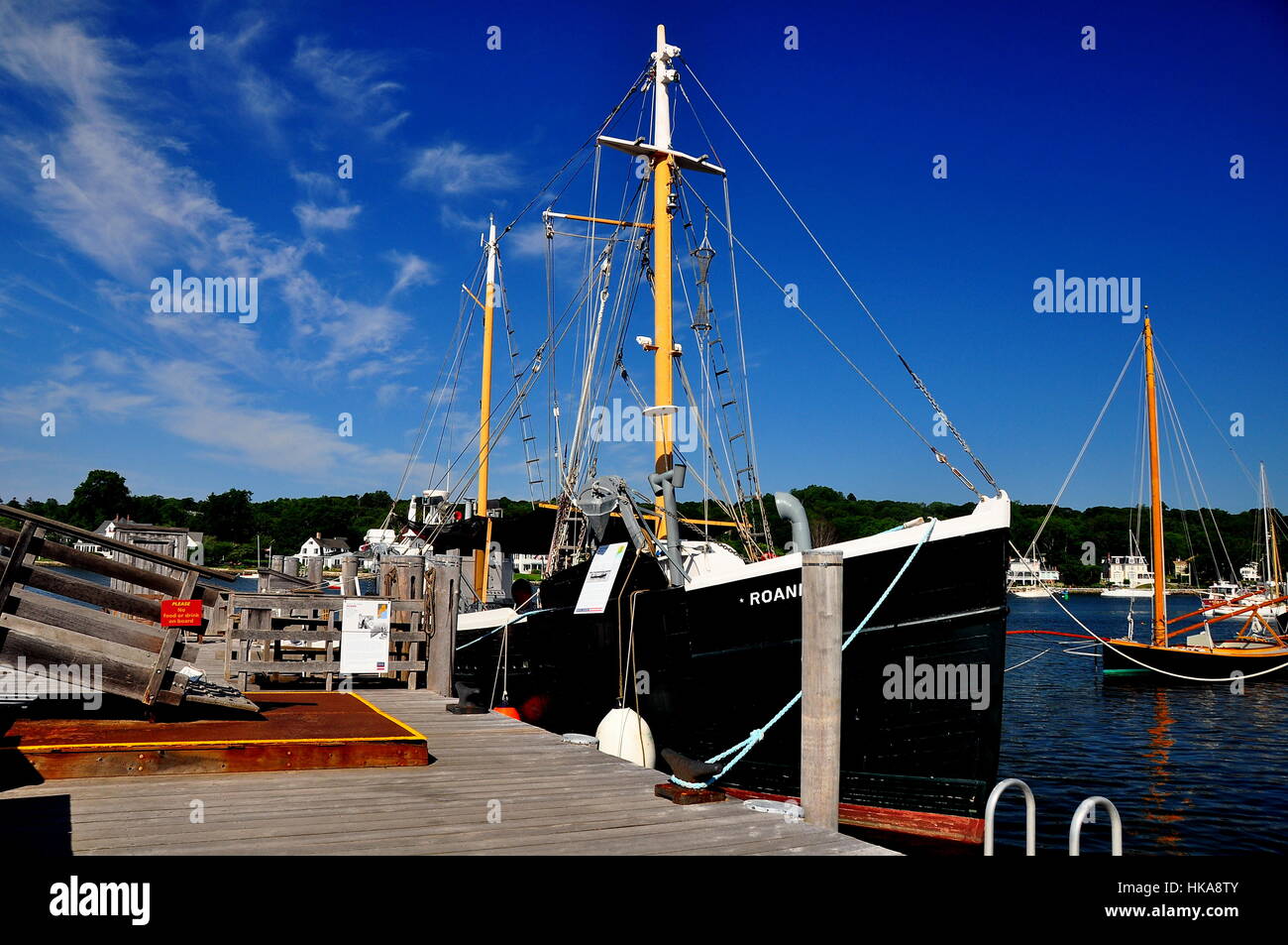 Dragger hi-res stock photography and images - Alamy