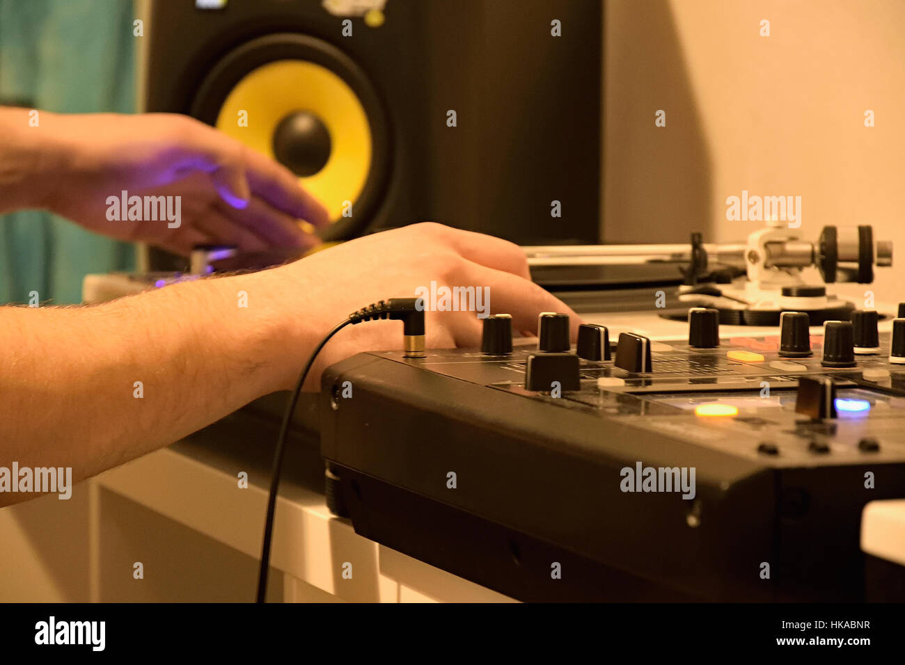 Hands of a DJ on his equipments Stock Photo - Alamy